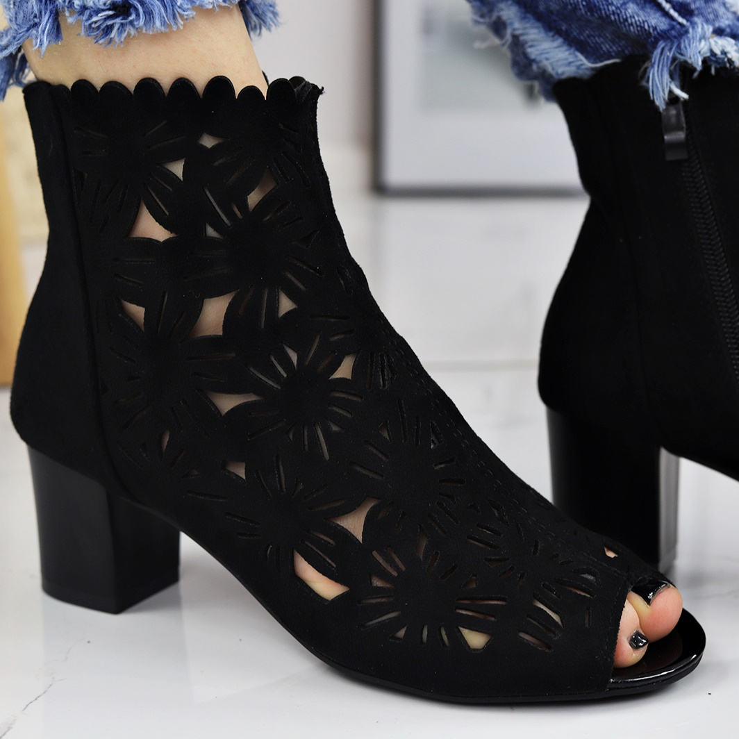 Wiosenne botki na obcasie z odsłoniętym palcem kolor czarny M.Daszyński ...