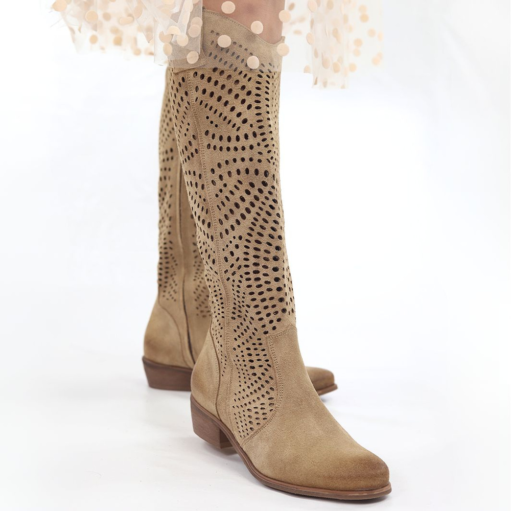 Kozaki skórzane damskie ażurowe beżowe Exquisite | Producenci ...